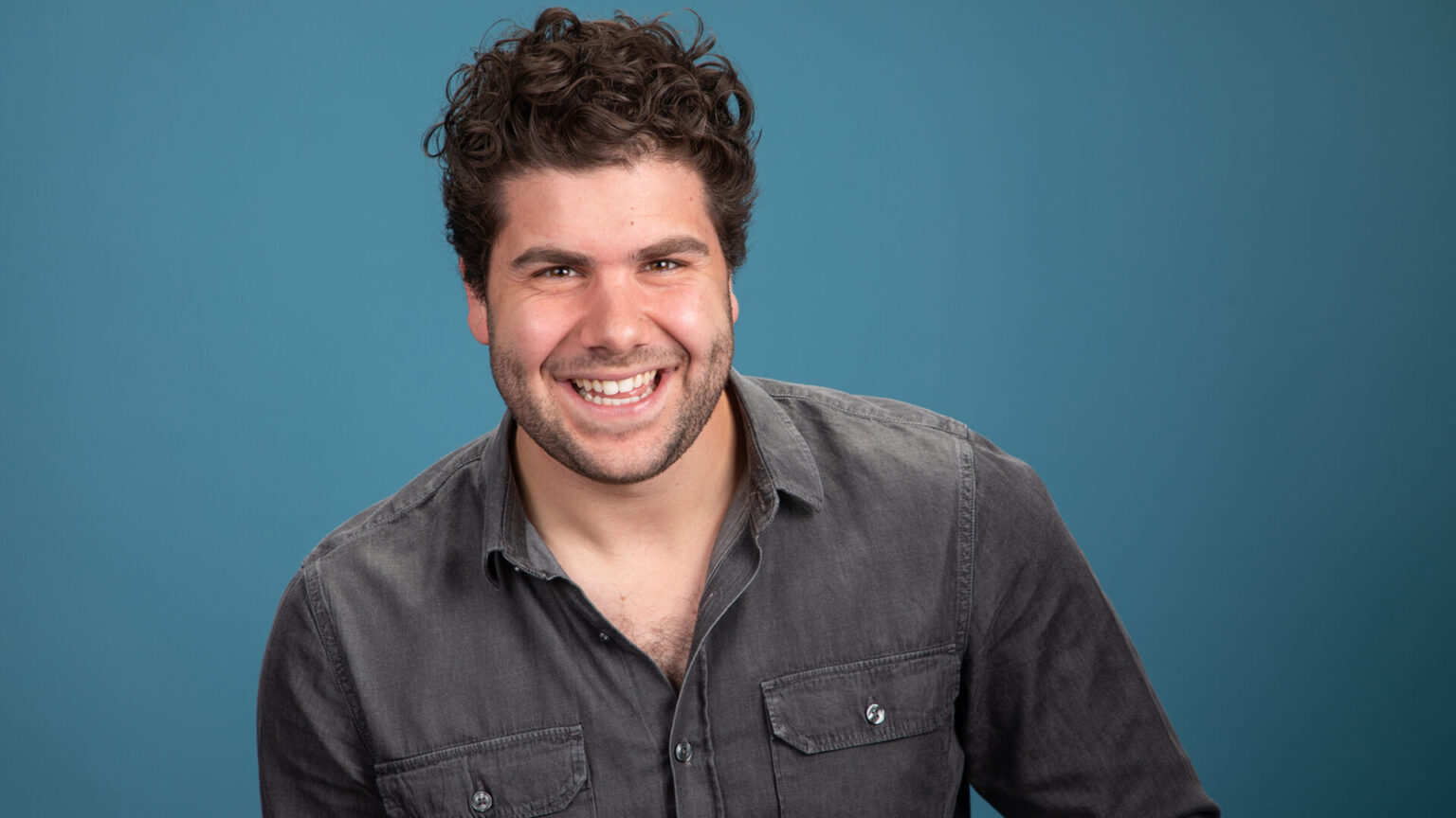 Spend a night with Andrew Della Volpe an Up & Coming Boston Local Comedian